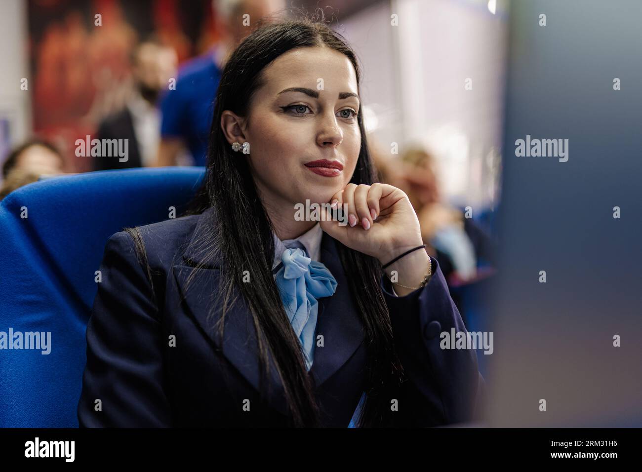Critical thinking classroom hi-res stock photography and images - Alamy