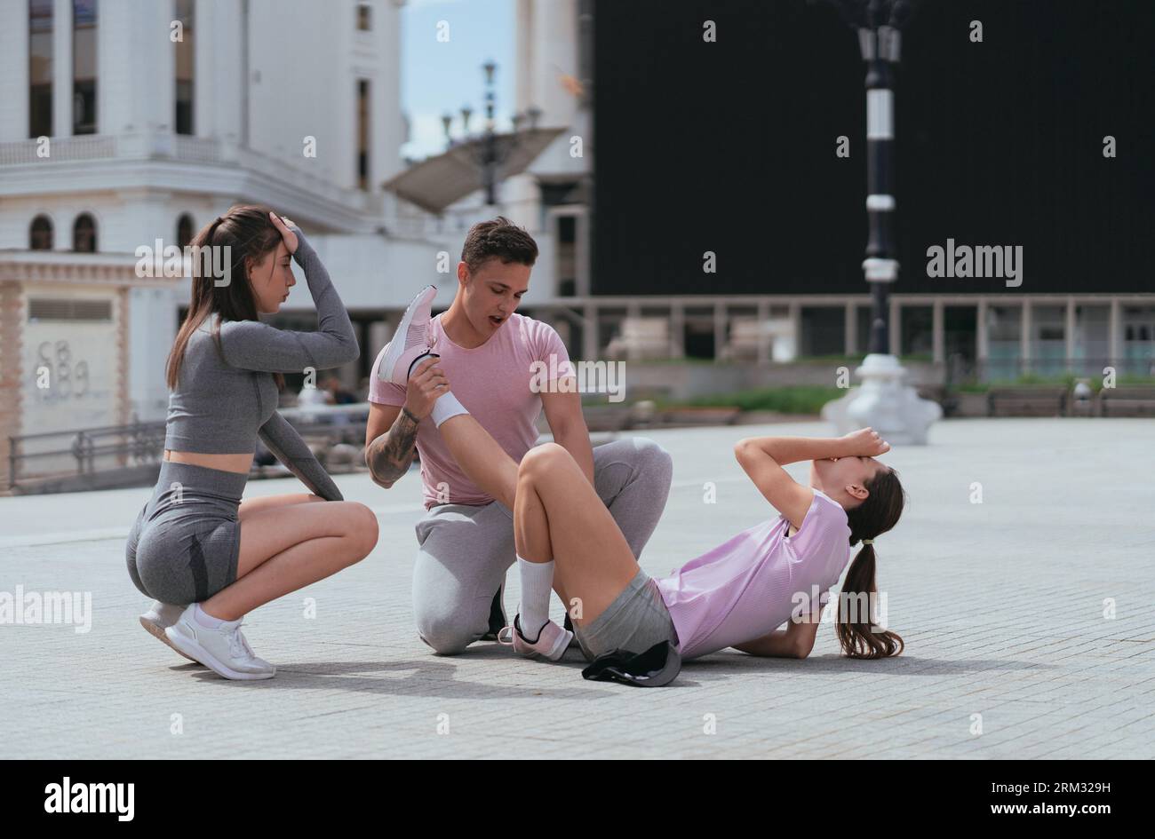 Sportsgirl crying hi-res stock photography and images - Alamy