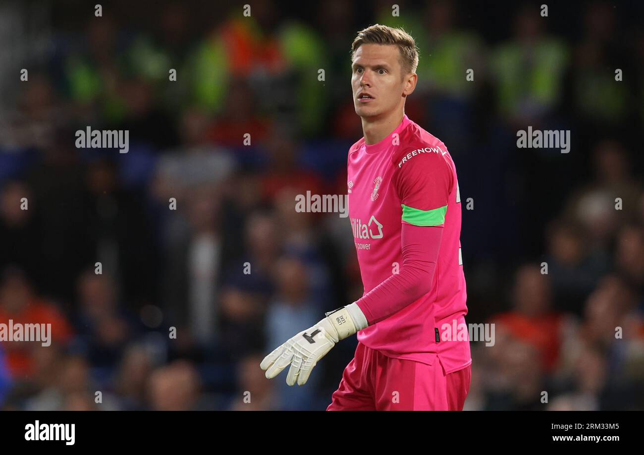 Thomas kaminski luton town hi-res stock photography and images - Alamy