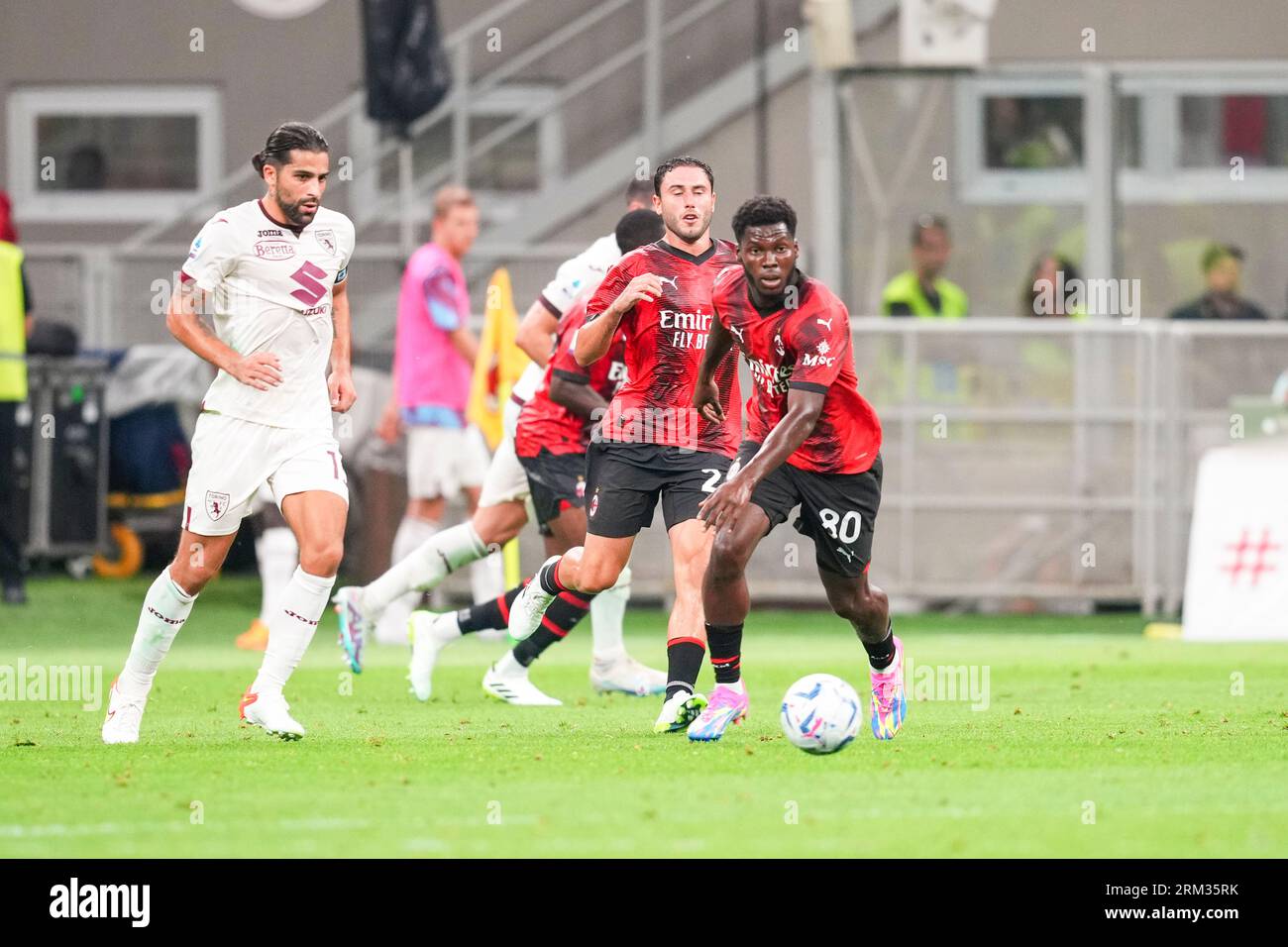 Milan, Italy. 26th Aug, 2023. MILAN, ITALY - AUGUST 26: Yunus Musah of Milan (R) in action ...