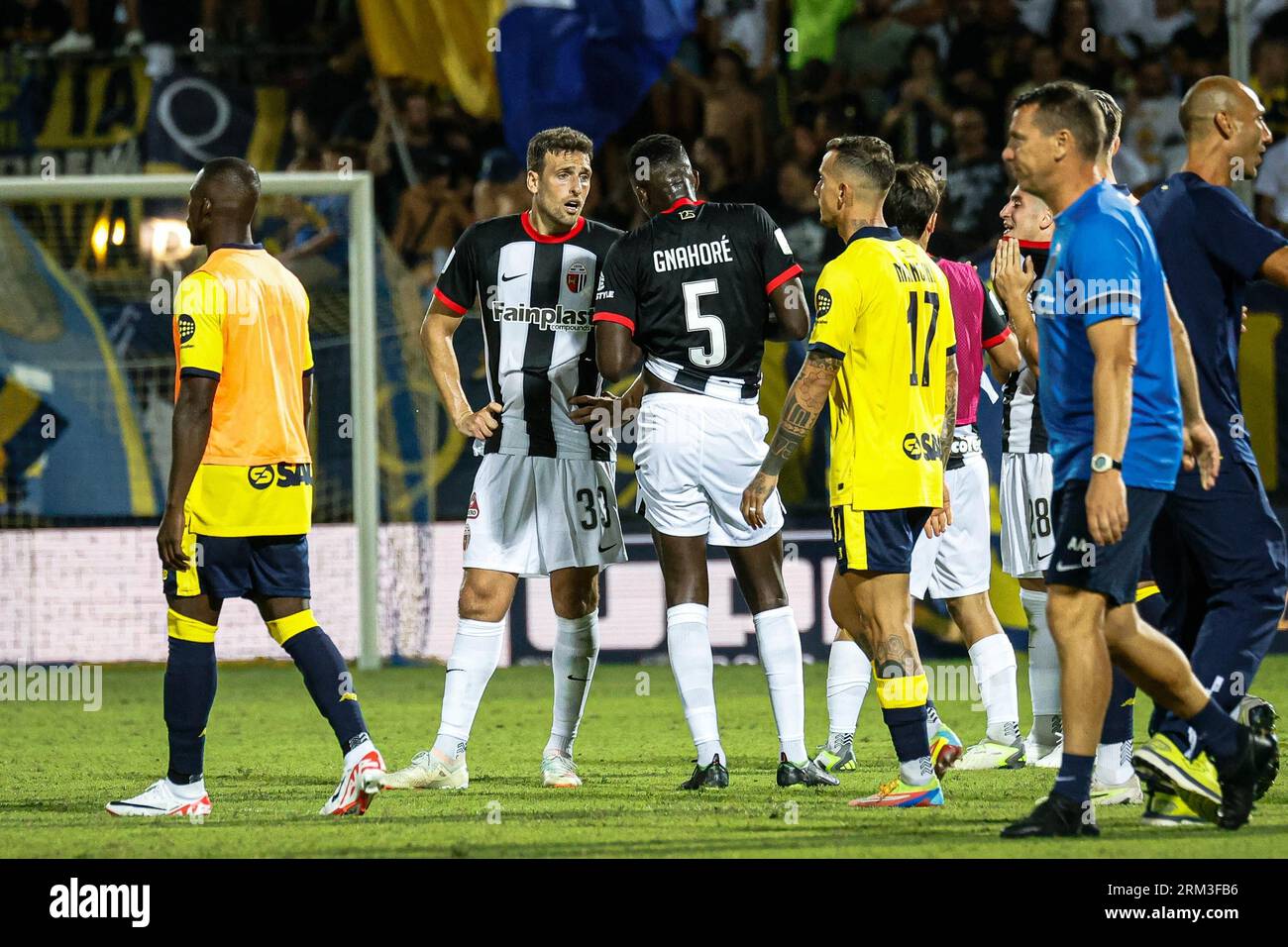 Ascoli fc hi-res stock photography and images - Alamy