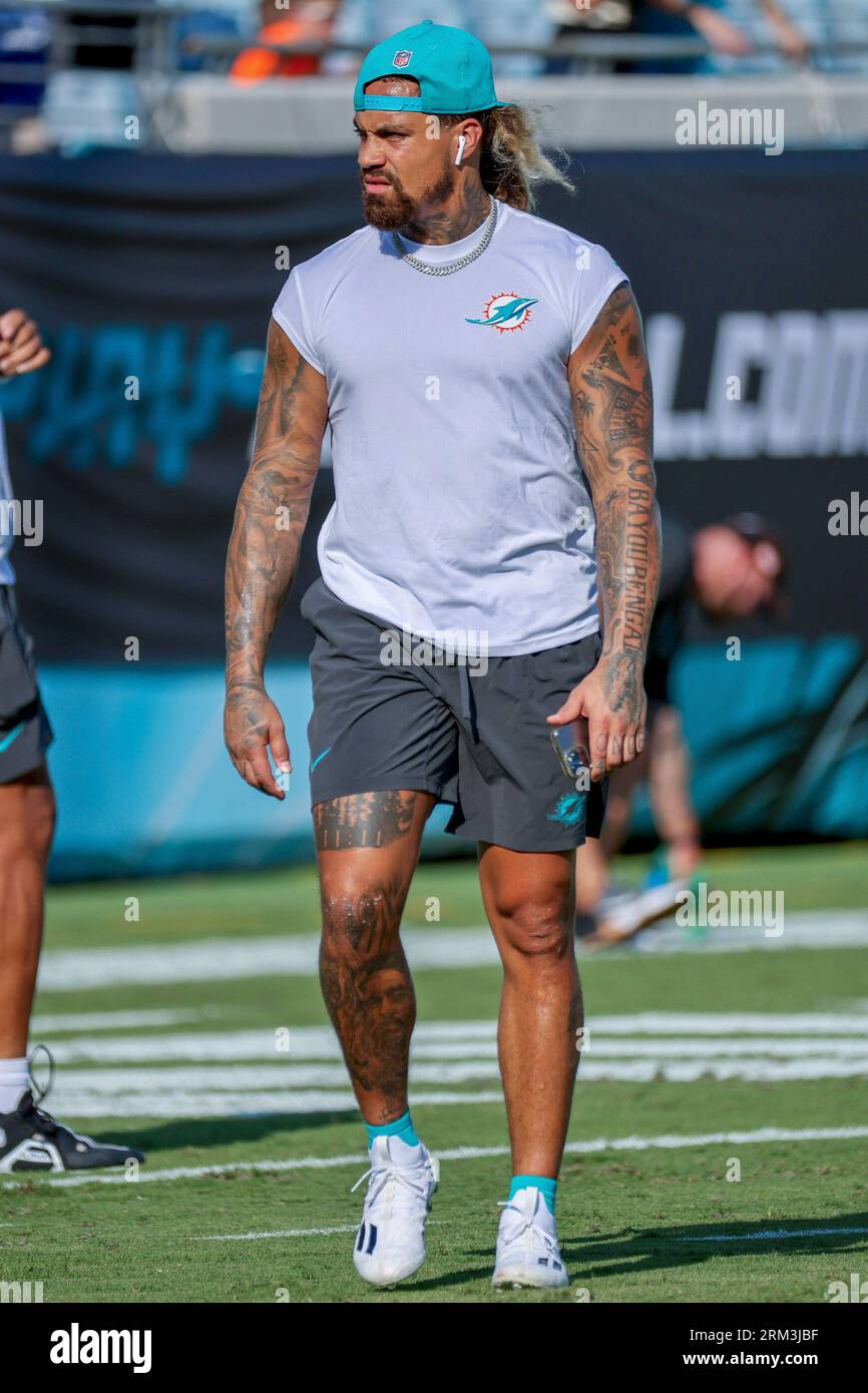Miami Dolphins linebacker Duke Riley (45) walks the field prior to a ...
