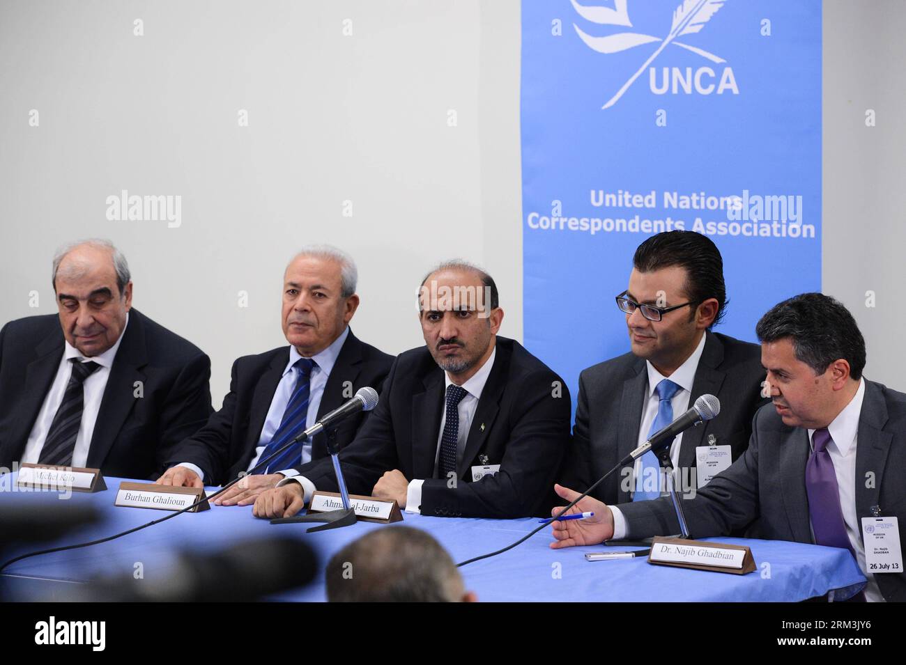 Syrian national coalition meeting hi-res stock photography and images ...