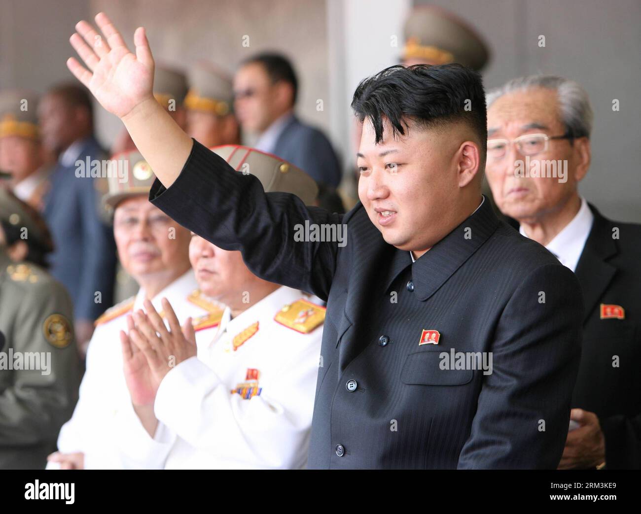 Kim jong un troops pyongyang hi-res stock photography and images - Alamy
