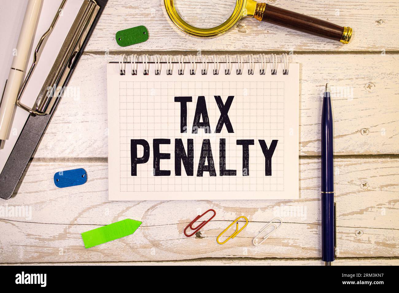 Fee chart hi-res stock photography and images - Alamy