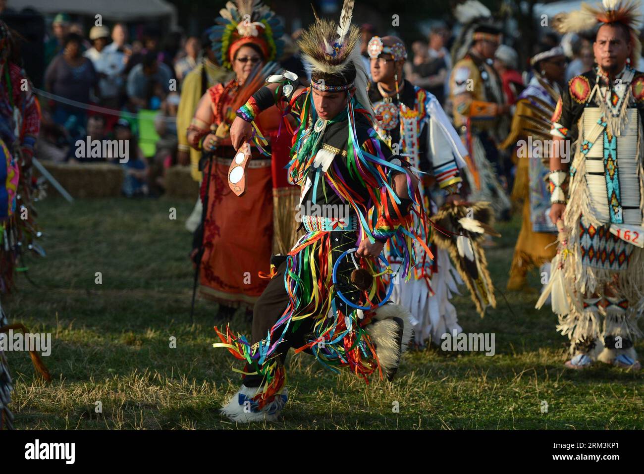 Native american pow wow new york hi-res stock photography and images ...