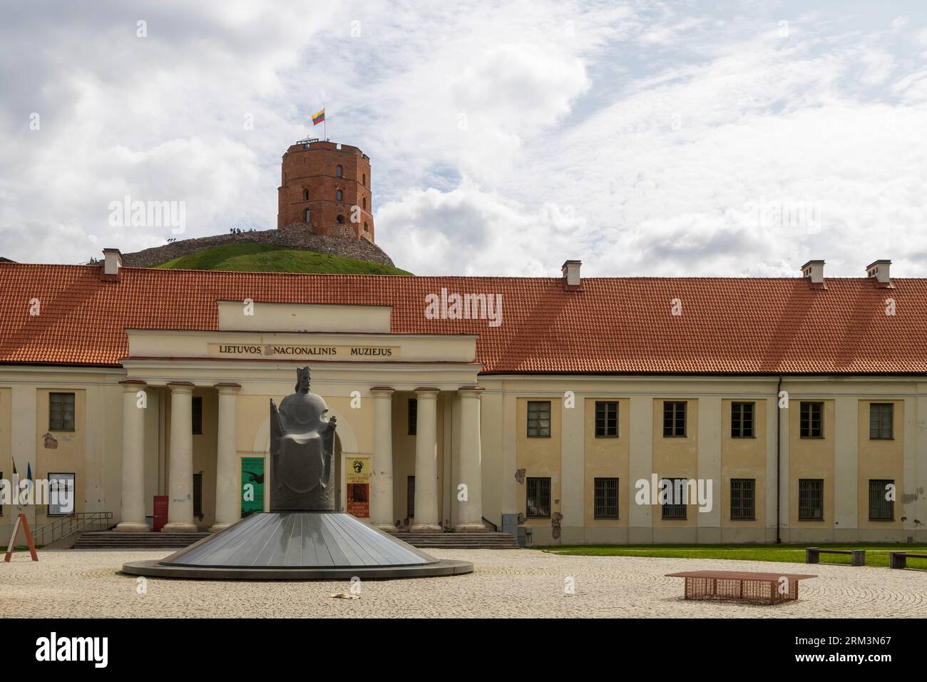 Vilnius, Lithuania - Agust 12 2023: The statue of King Mindaugas of ...