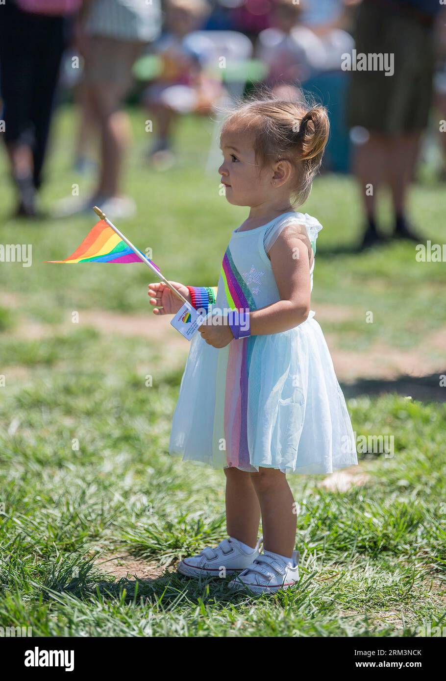 Santa Barbara, California, USA. 26th Aug, 2023. A young girl wearing a ...