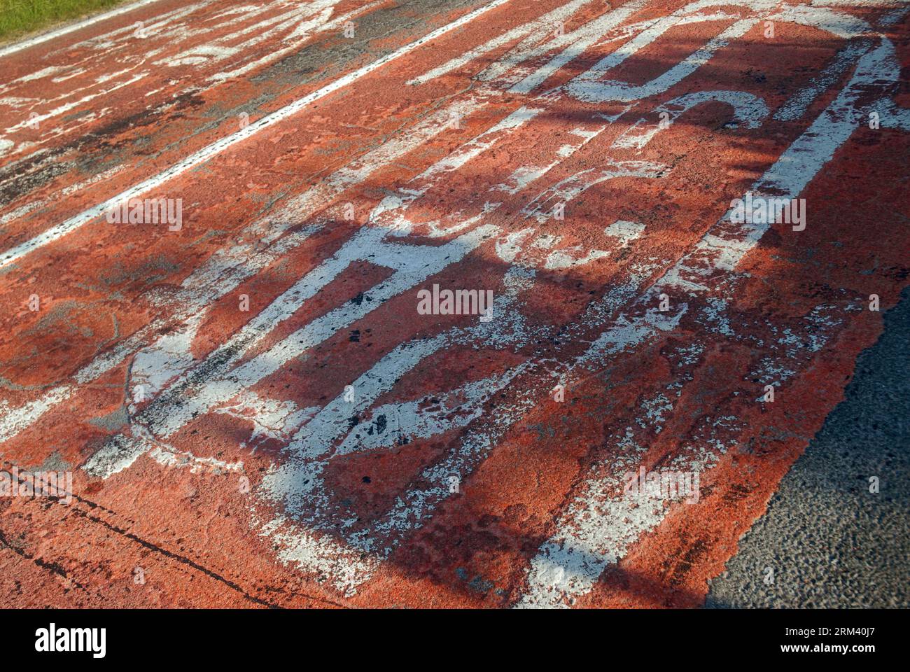 Confusing road signs uk hi-res stock photography and images - Alamy