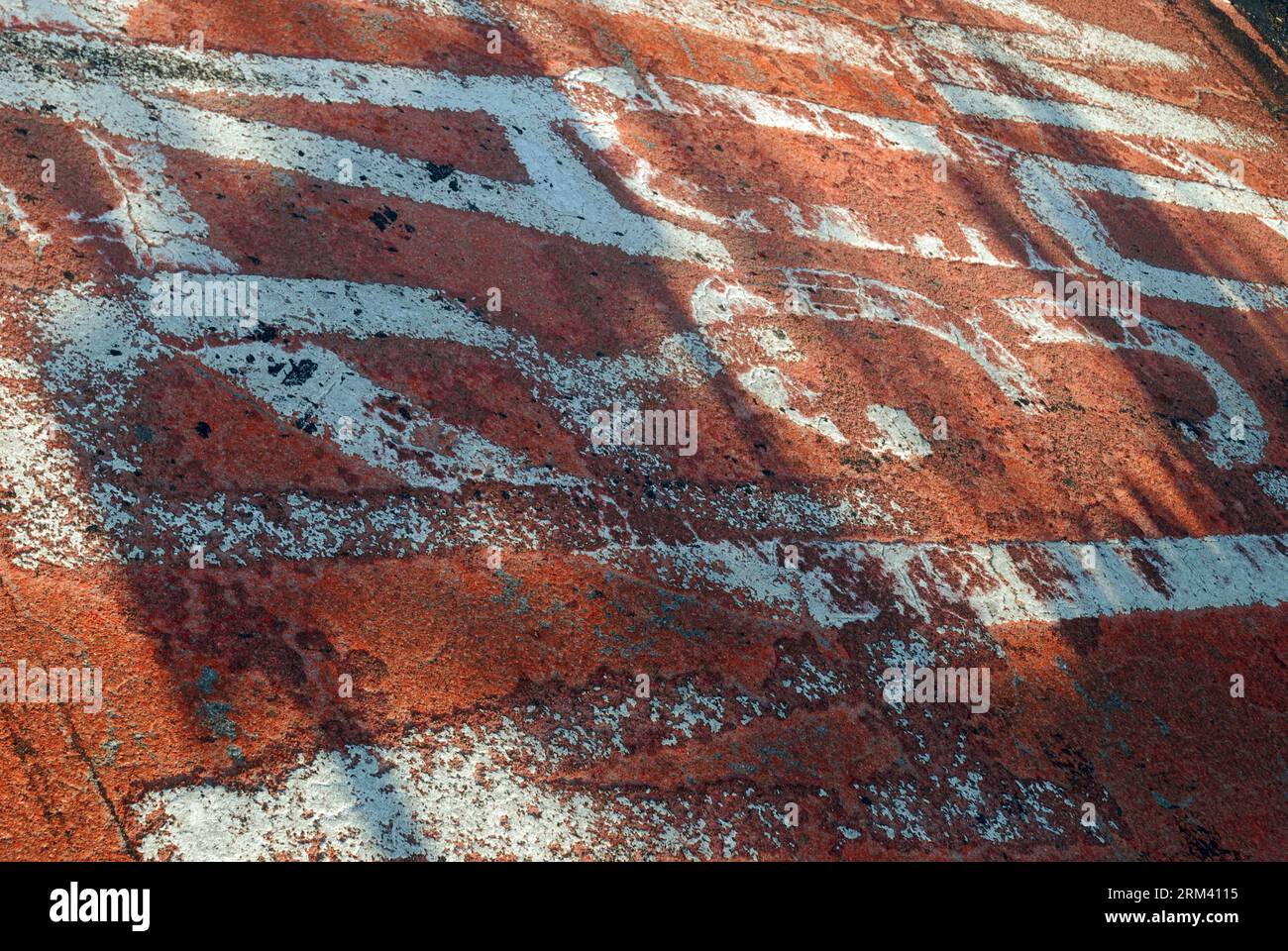 Faded road marking uk hi-res stock photography and images - Alamy