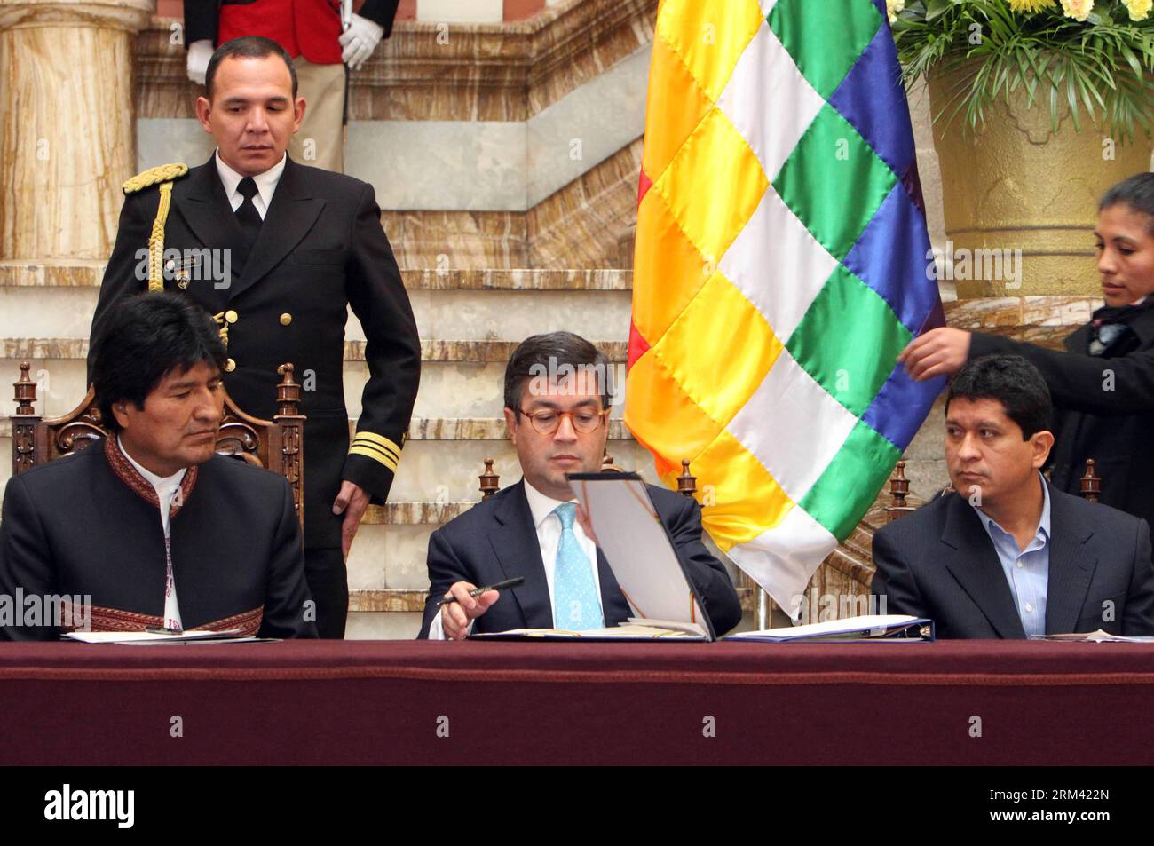 Infrastructure development bolivia hi-res stock photography and images ...