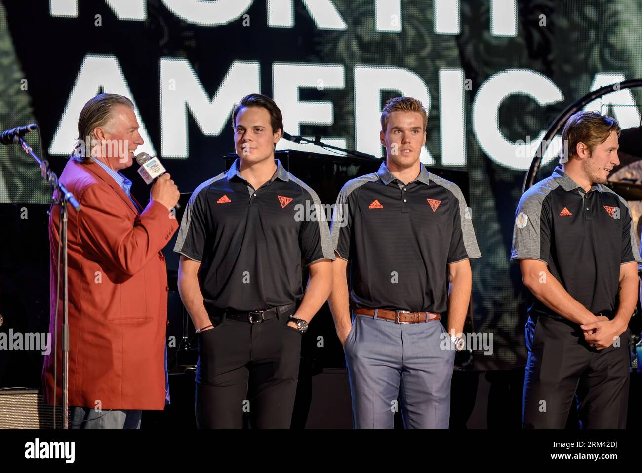 Connor mcdavid hi-res stock photography and images - Alamy