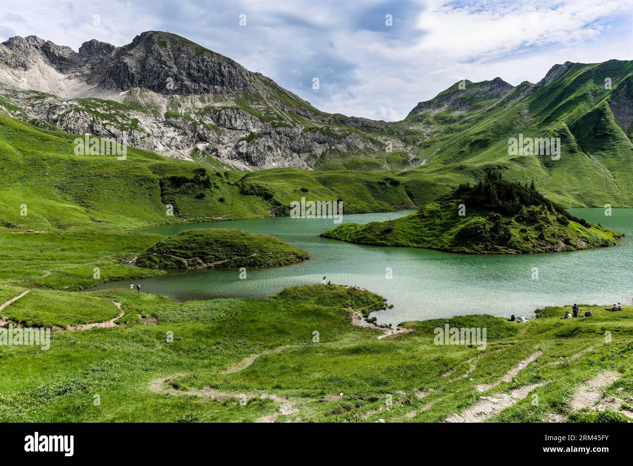 Allgäuer Bergseen in Alpen. Schrecksee Stock Photo - Alamy
