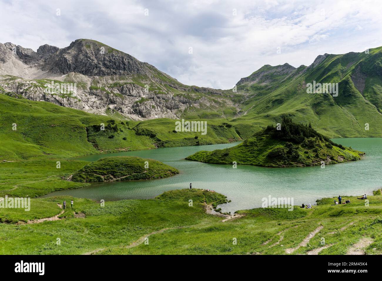 Allgäuer Bergseen in Alpen. Schrecksee Stock Photo - Alamy