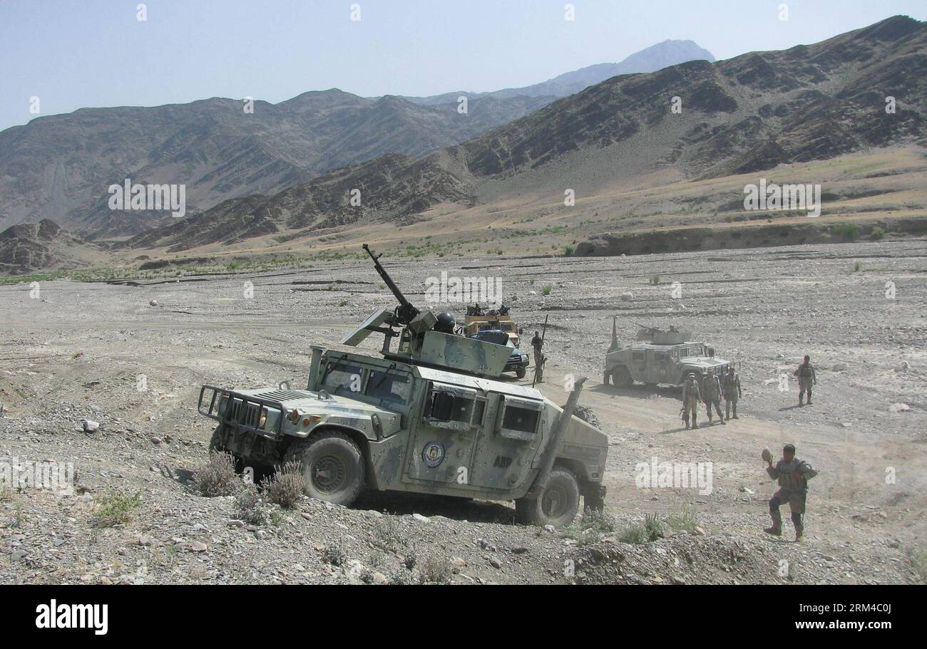 Taliban fighters pakistan hi-res stock photography and images - Alamy