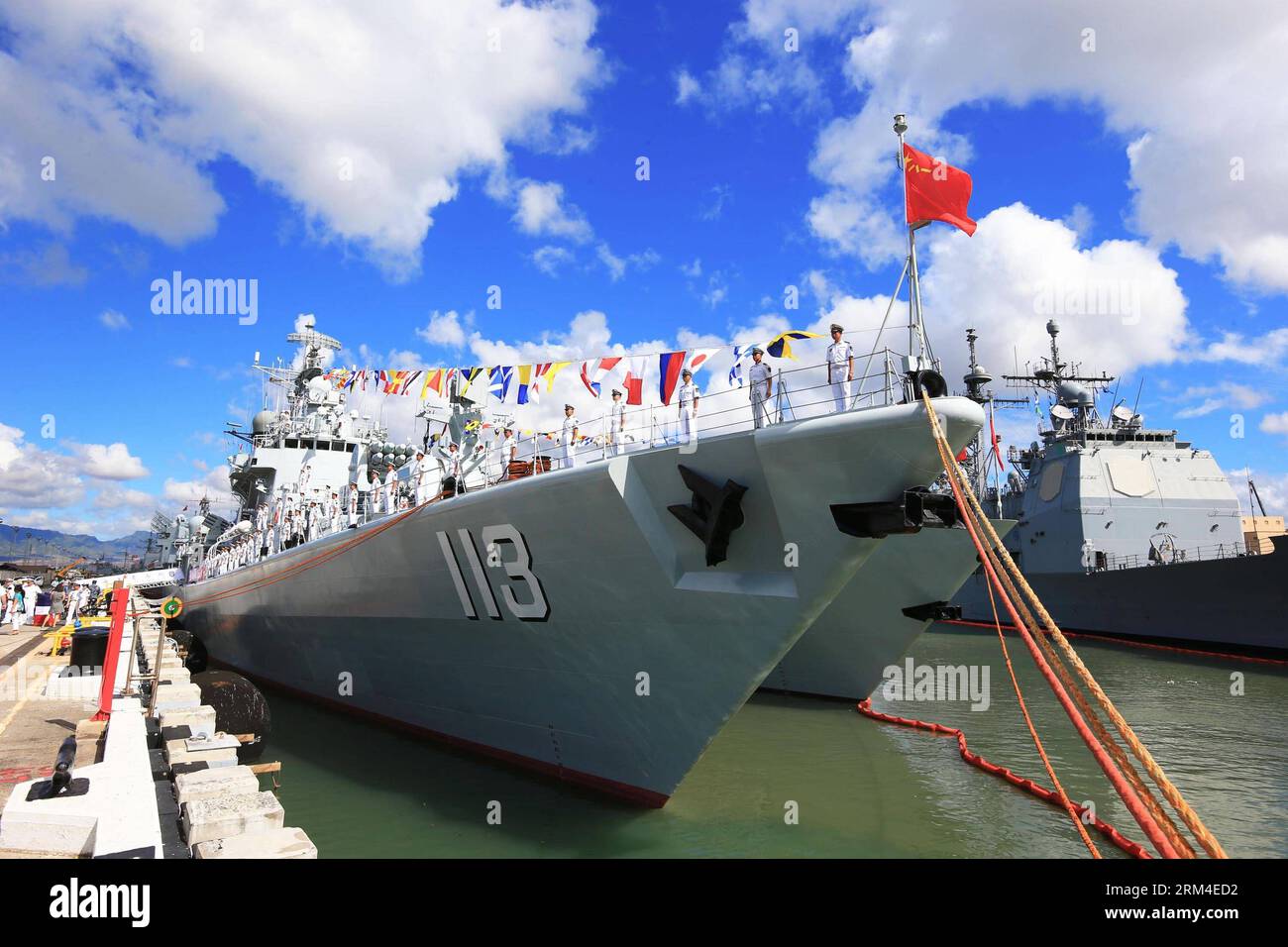 Bildnummer: 60444426 Datum: 06.09.2013 Copyright: imago/Xinhua A naval ...