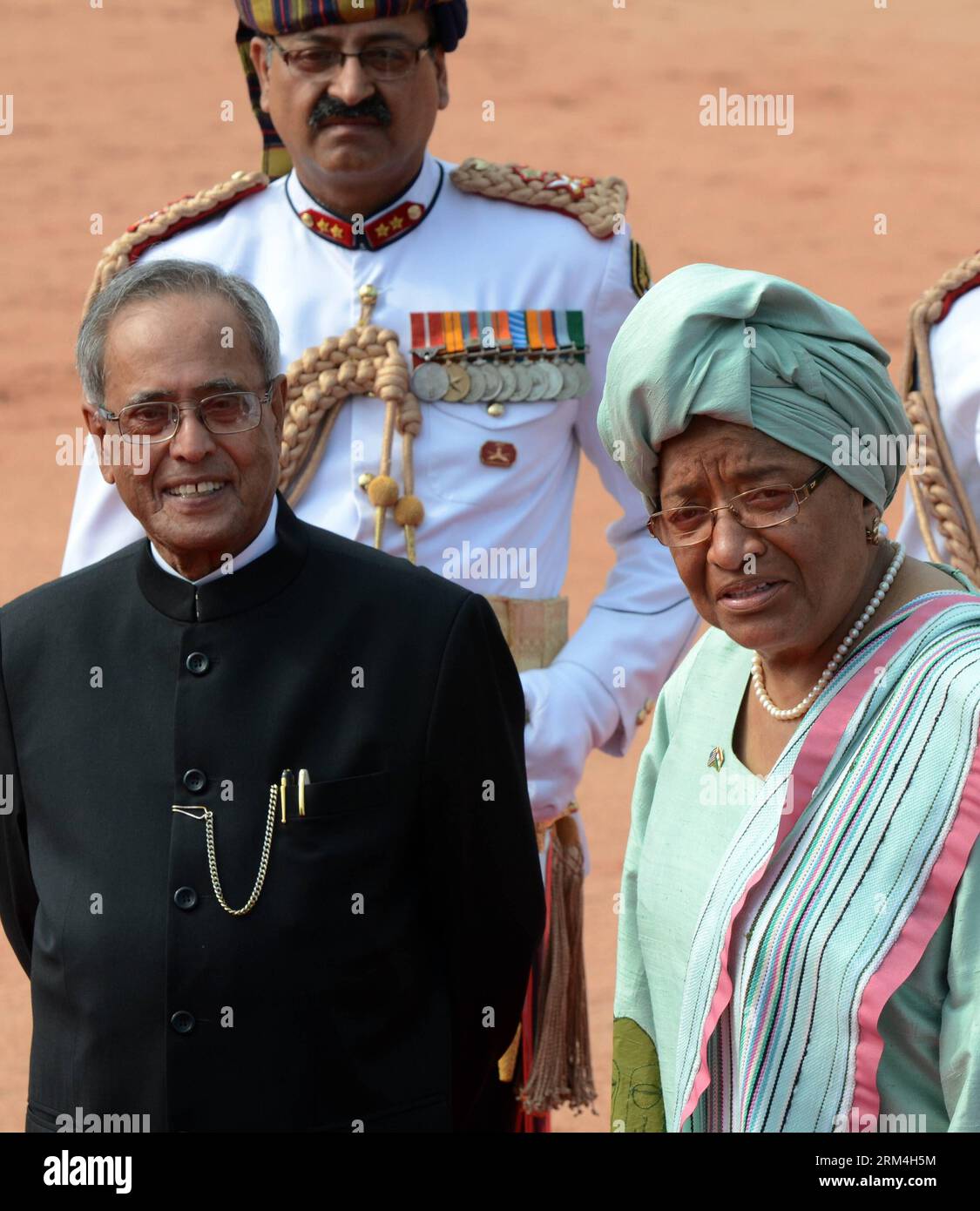 Indian people in pose new delhi hi-res stock photography and images - Alamy