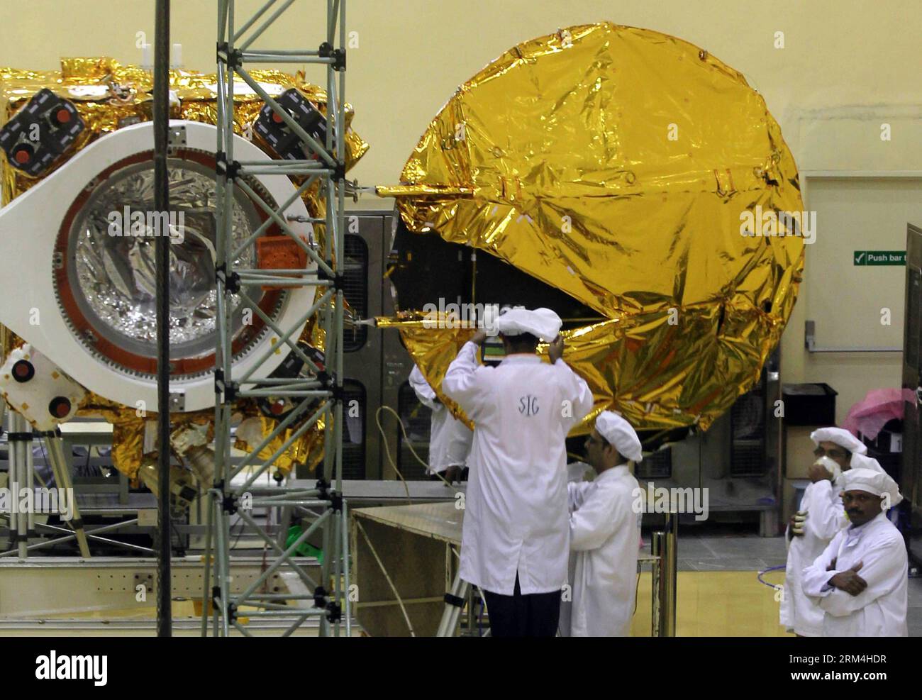 Mars orbiter mission isro hi-res stock photography and images - Alamy
