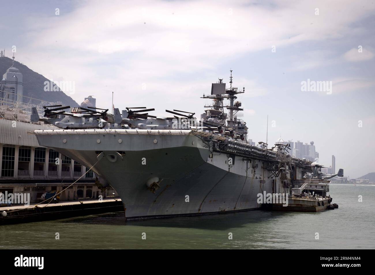 500 ton ship hi-res stock photography and images - Alamy