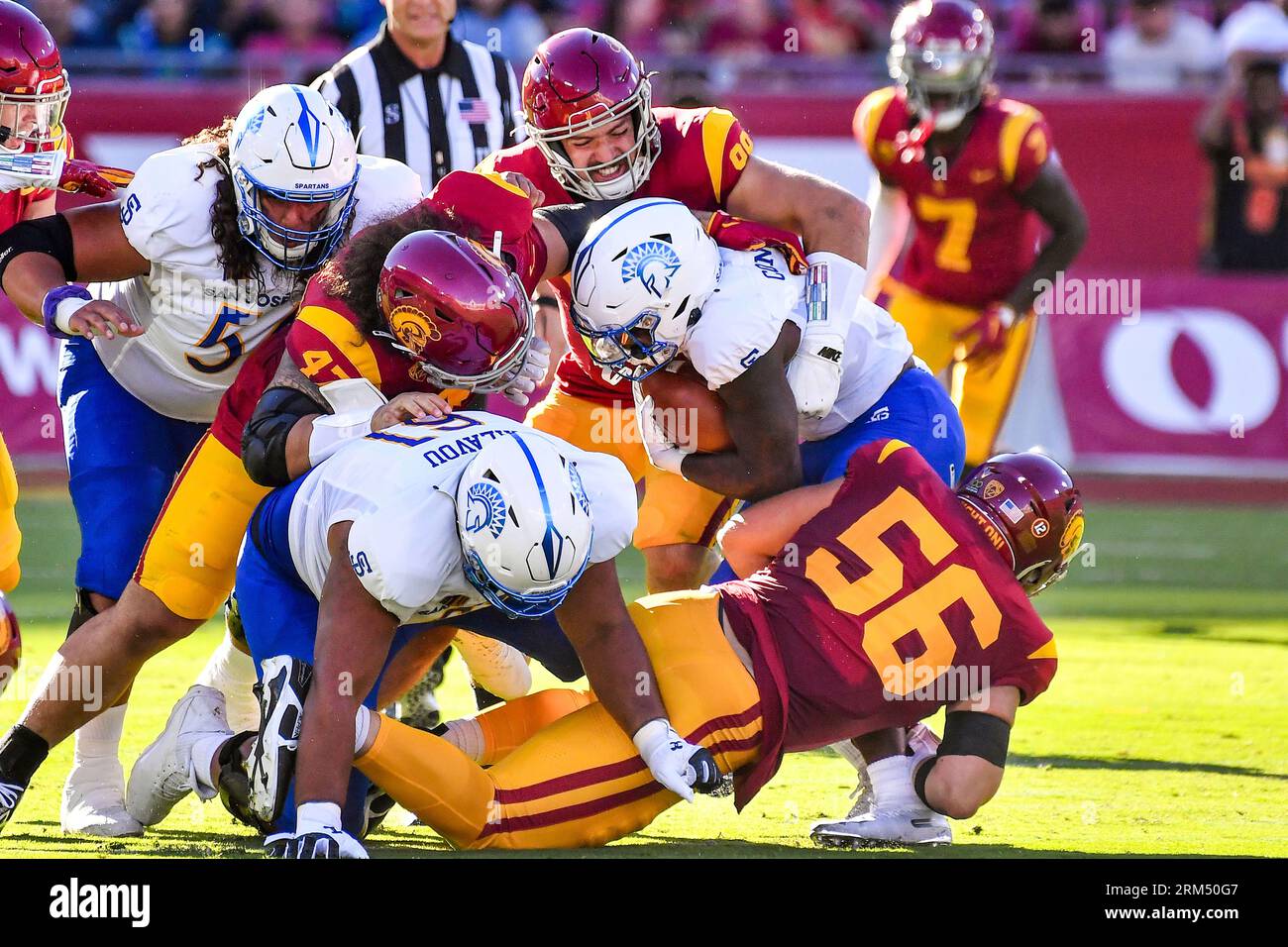 August 26, 2023 Los Angeles, CA.USC Trojans defensive lineman Jack ...