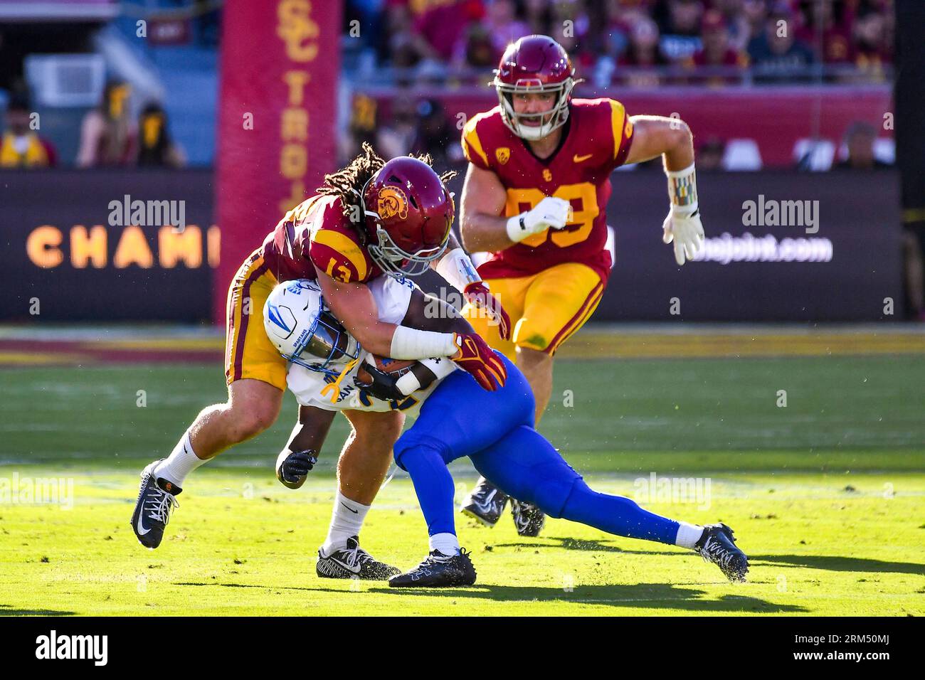 August 26, 2023 Los Angeles, CA.USC Trojans linebacker Mason Cobb #13 ...
