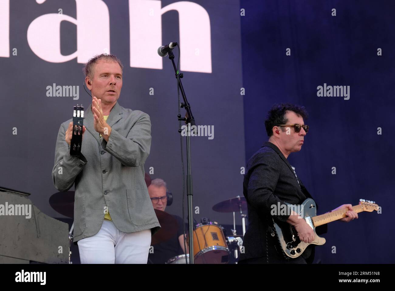 Scottish indie pop band hi-res stock photography and images - Alamy