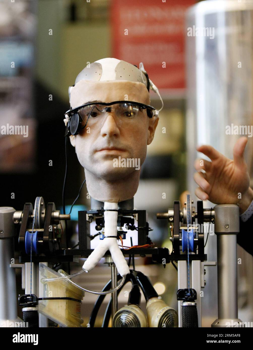 Bionik hi-res stock photography and images - Alamy