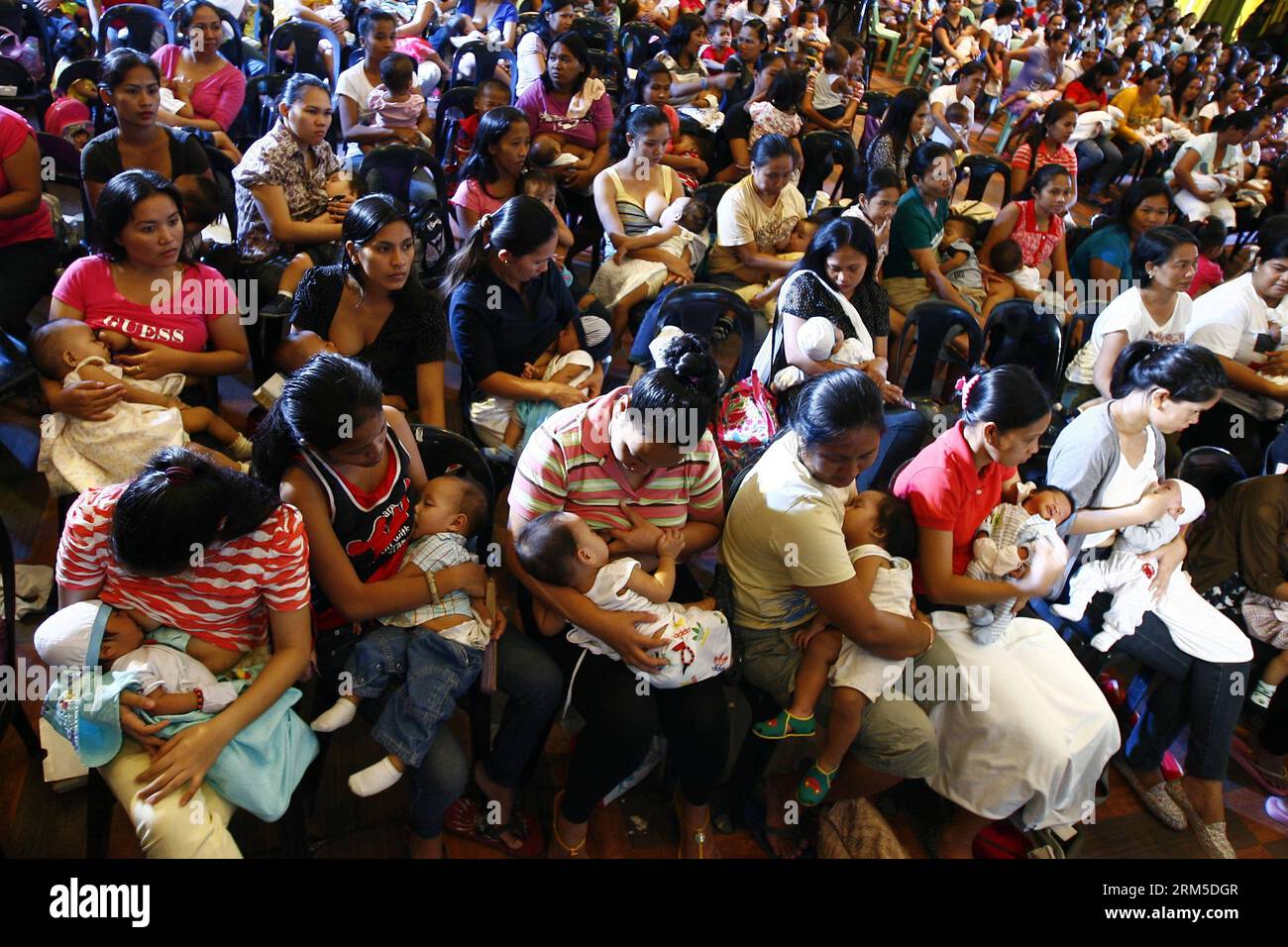 Breastfeeding break hi-res stock photography and images - Alamy
