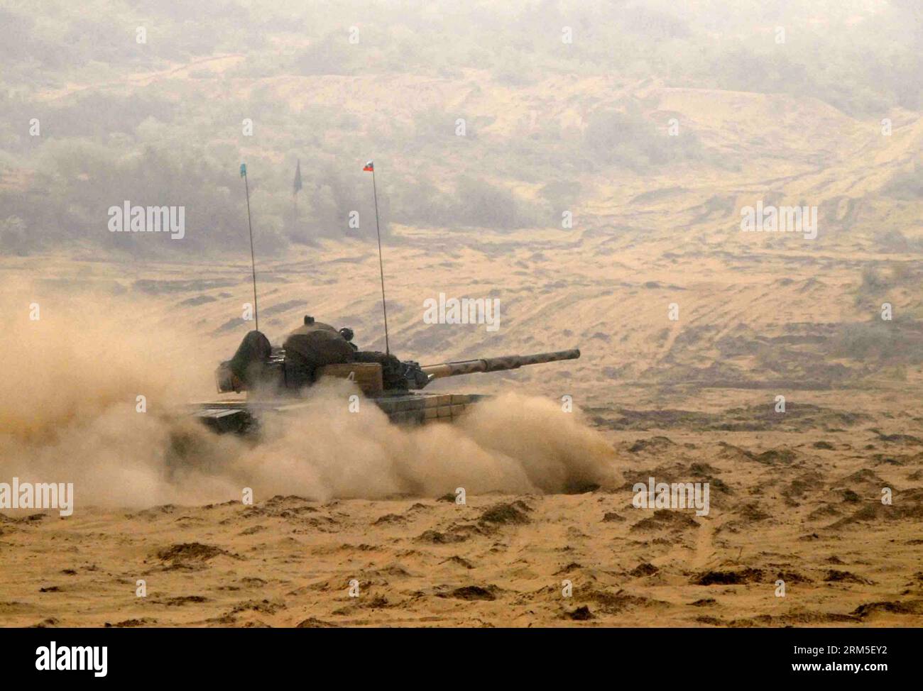 Ranges tank hi-res stock photography and images - Alamy