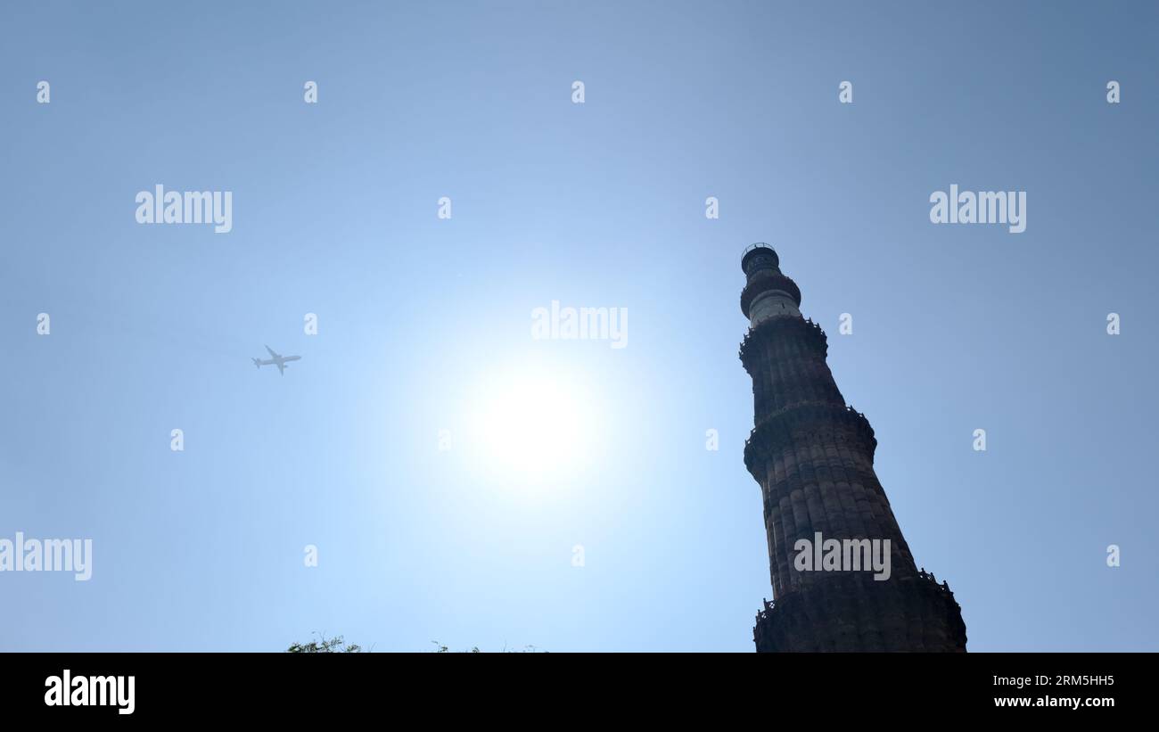 Monument aesthetics hi-res stock photography and images - Alamy