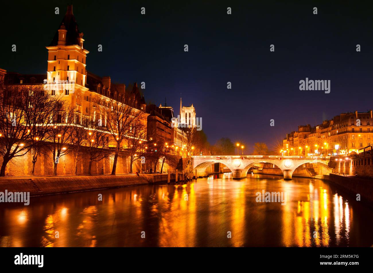 River Seine and Pont Michel at night, Paris, France Stock Photo - Alamy