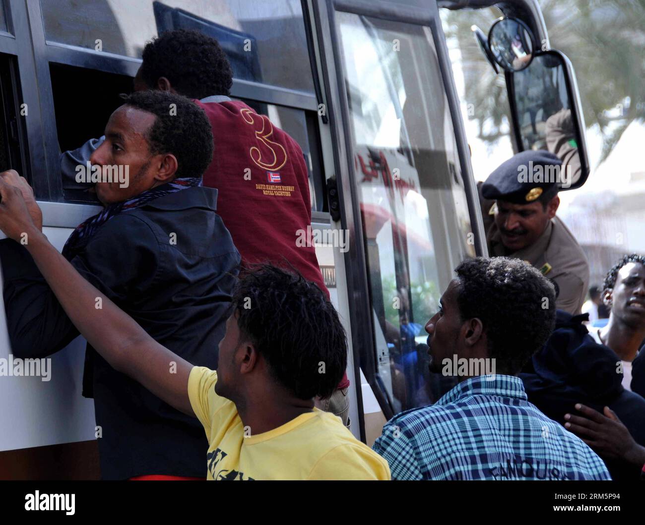 Ethiopian migrants saudi arabia hi-res stock photography and images - Alamy