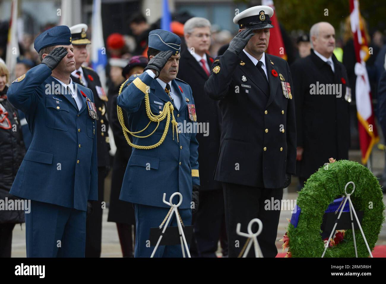 Tom lawson hi-res stock photography and images - Alamy