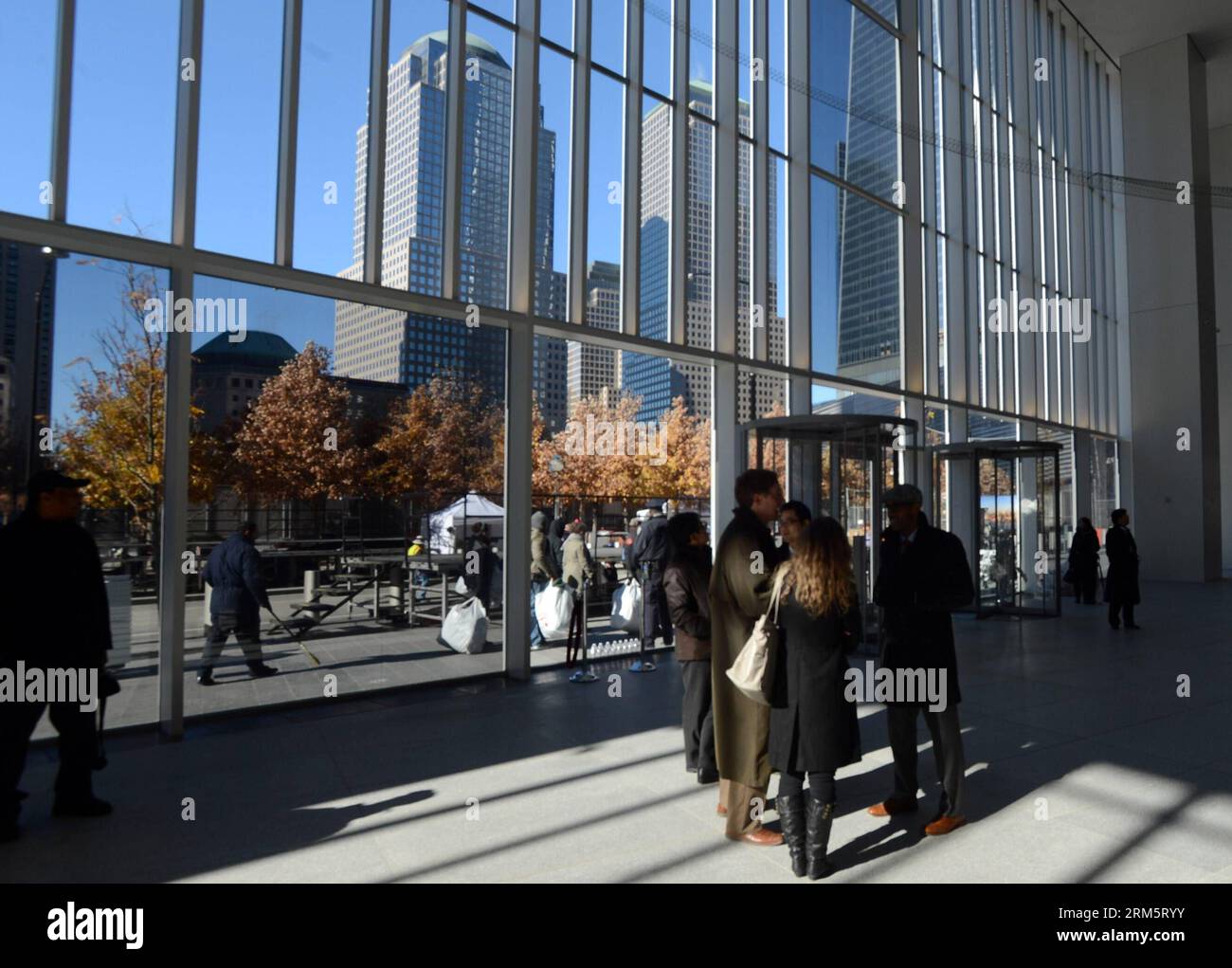 Office floor of world trade center hi-res stock photography and images ...