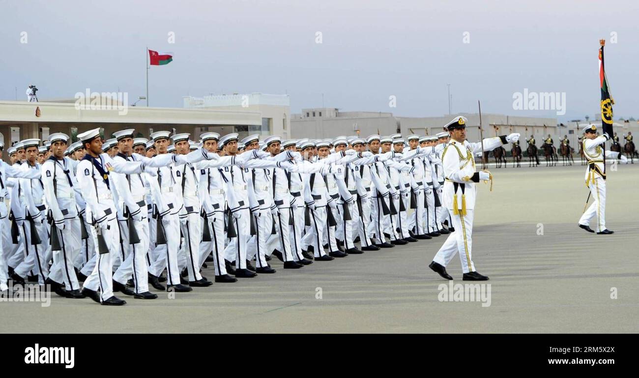 Omani soldiers hi-res stock photography and images - Alamy