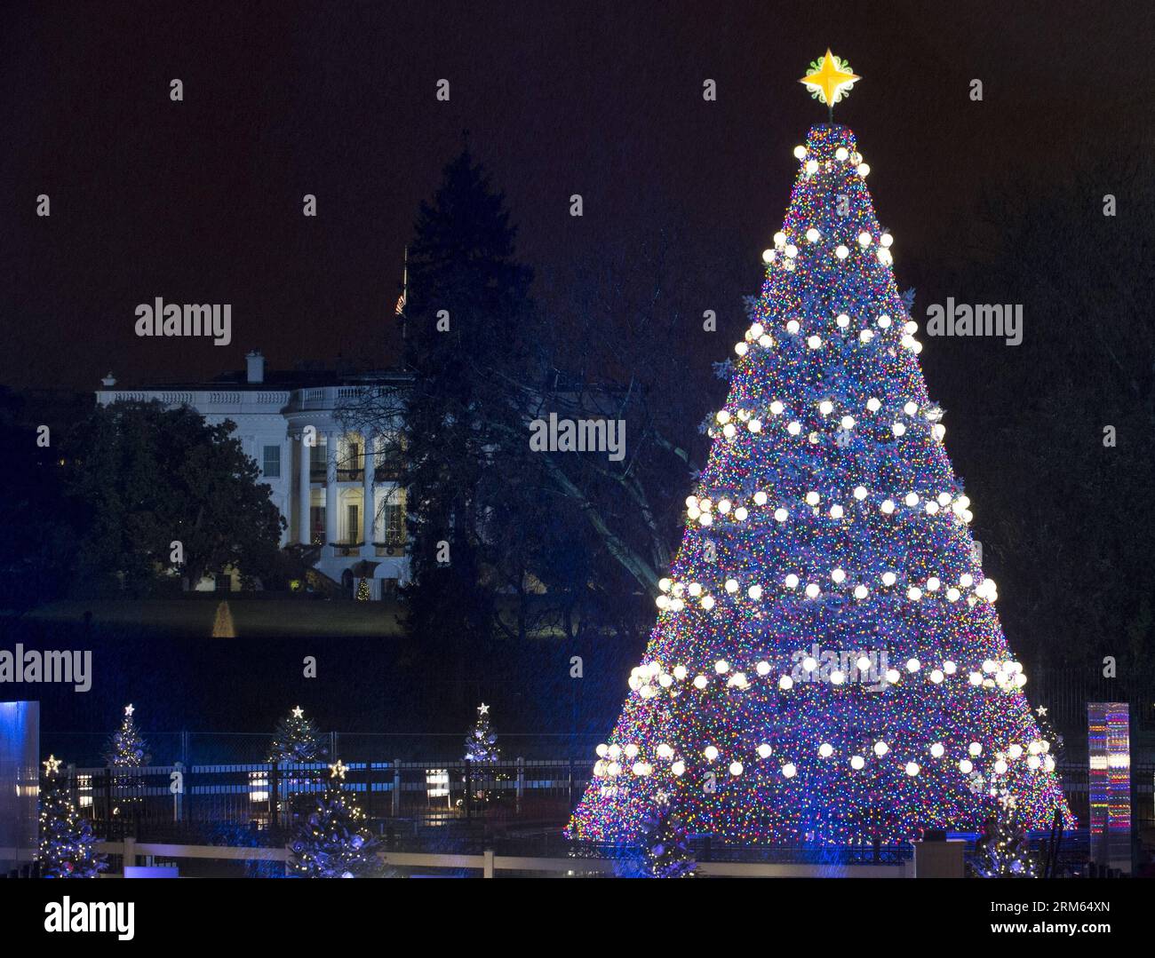 Xas ellipse hi-res stock photography and images - Alamy