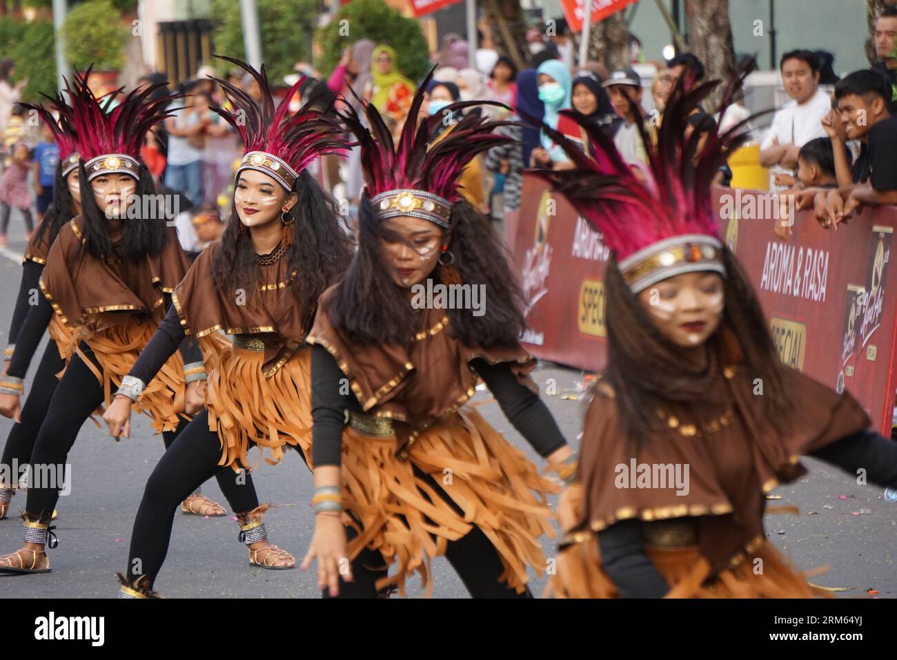 Aluyen dance from southwest papua at BEN Carnival. This dance is ...