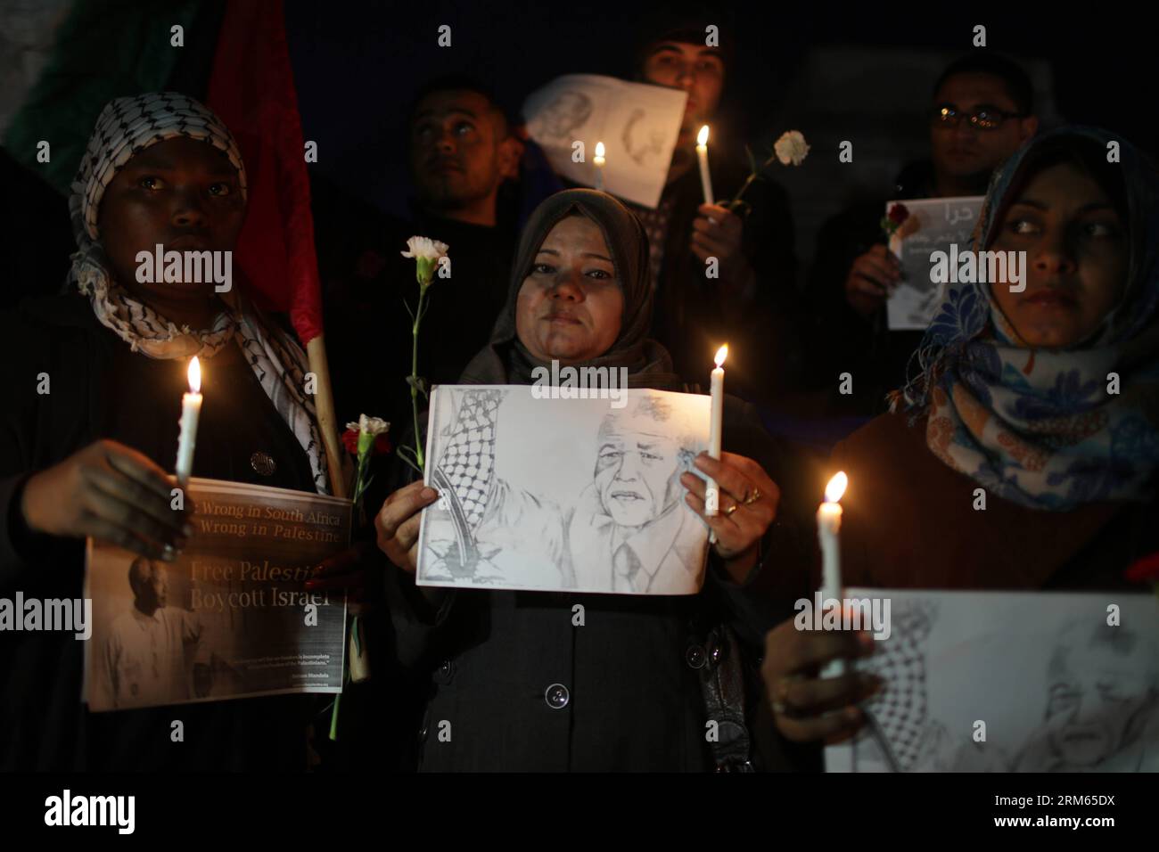 Nelson mandela tribute trauer hi-res stock photography and images - Alamy