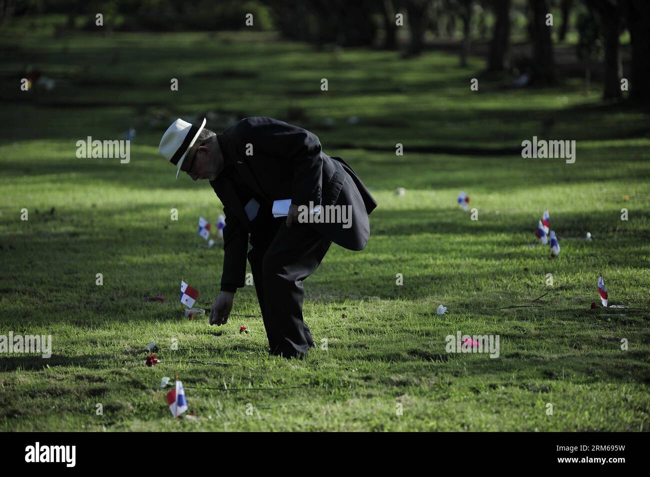 Us invasion of panama in 1989 hi-res stock photography and images - Alamy