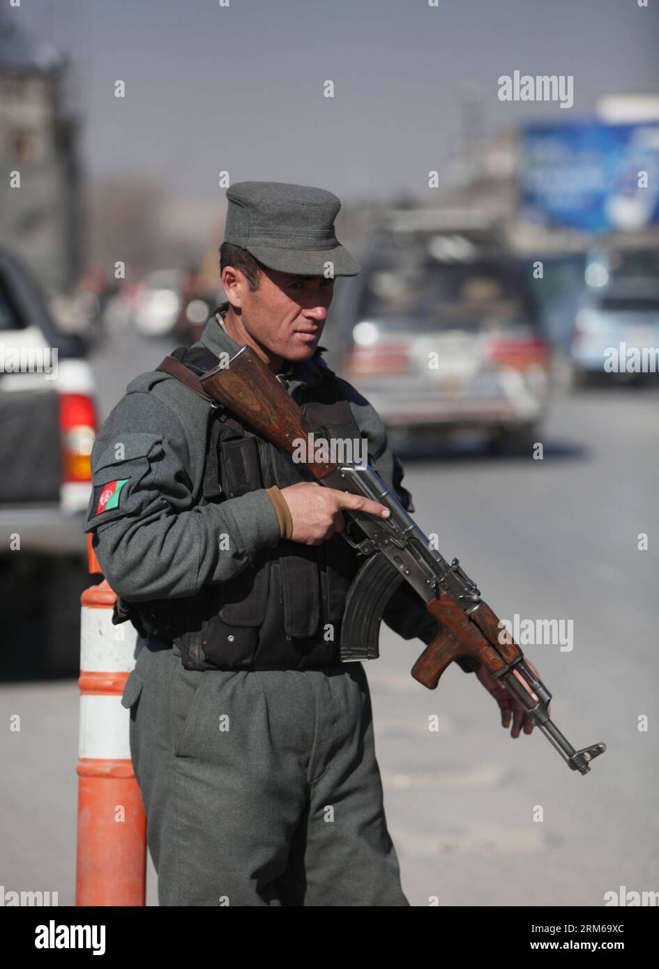 Ak 47 kalashnikov assault rifle on hi-res stock photography and images ...