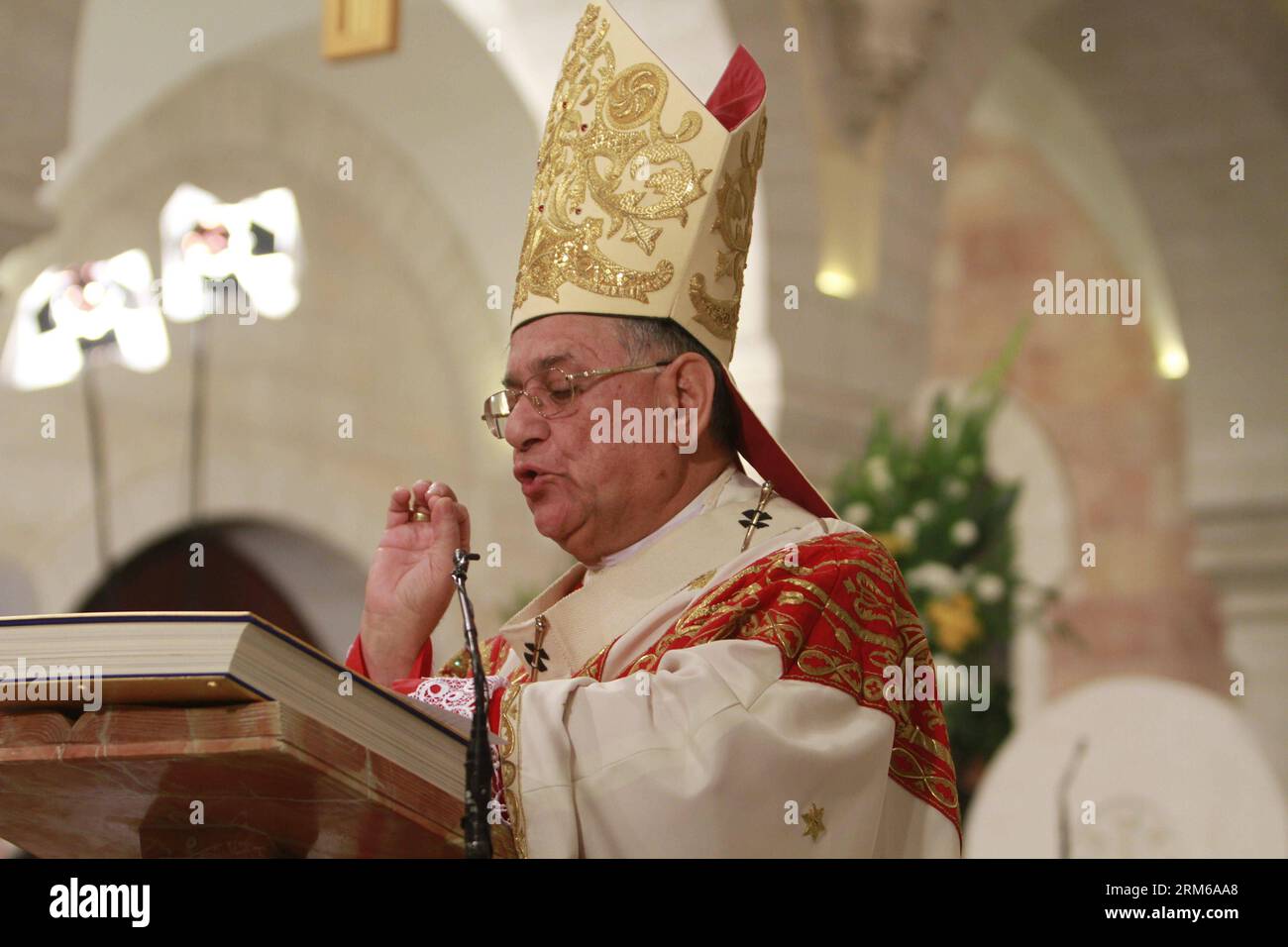 Latin patriarch manger square hi-res stock photography and images - Alamy