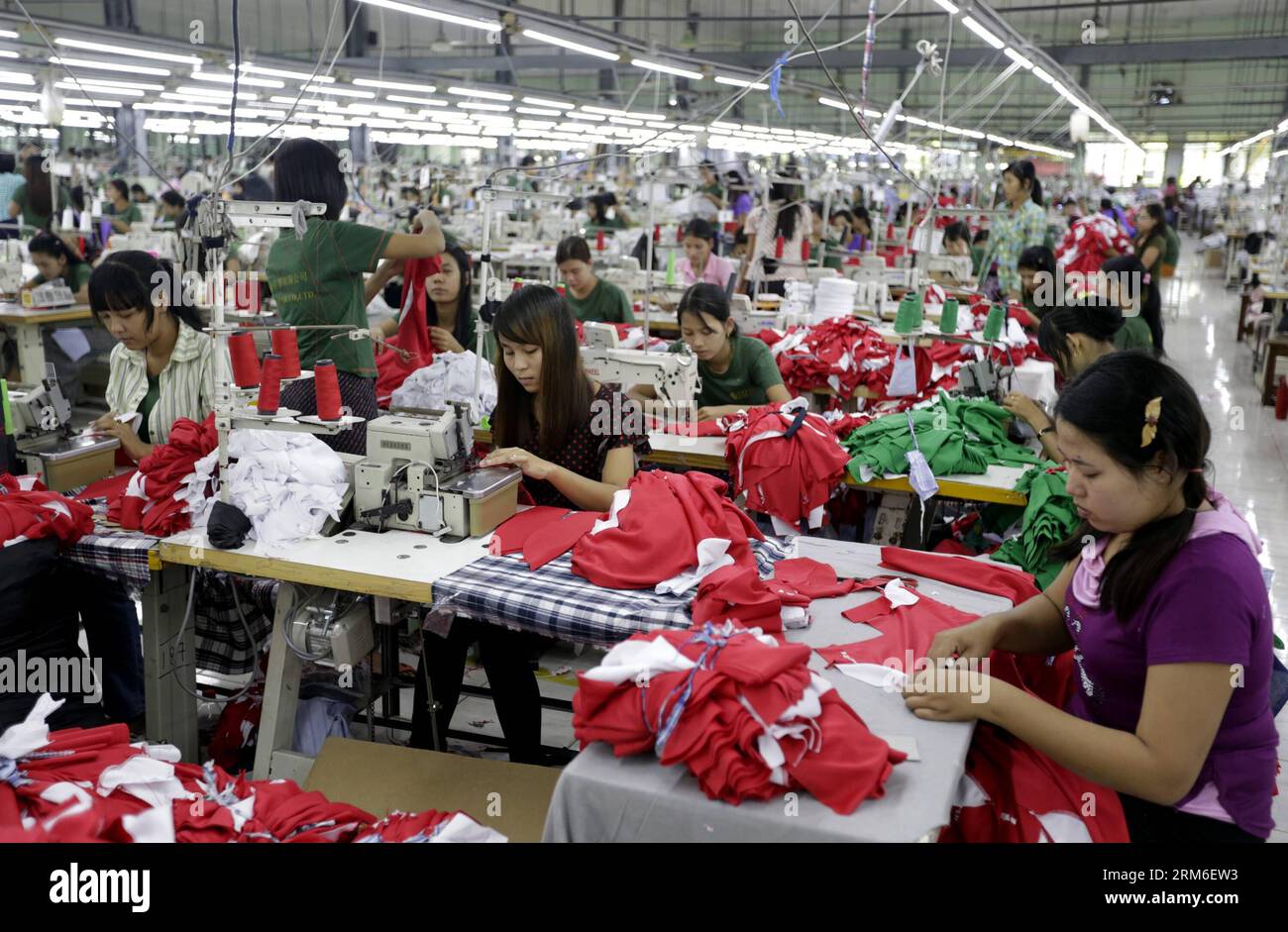 Thgross hi-res stock photography and images - Alamy