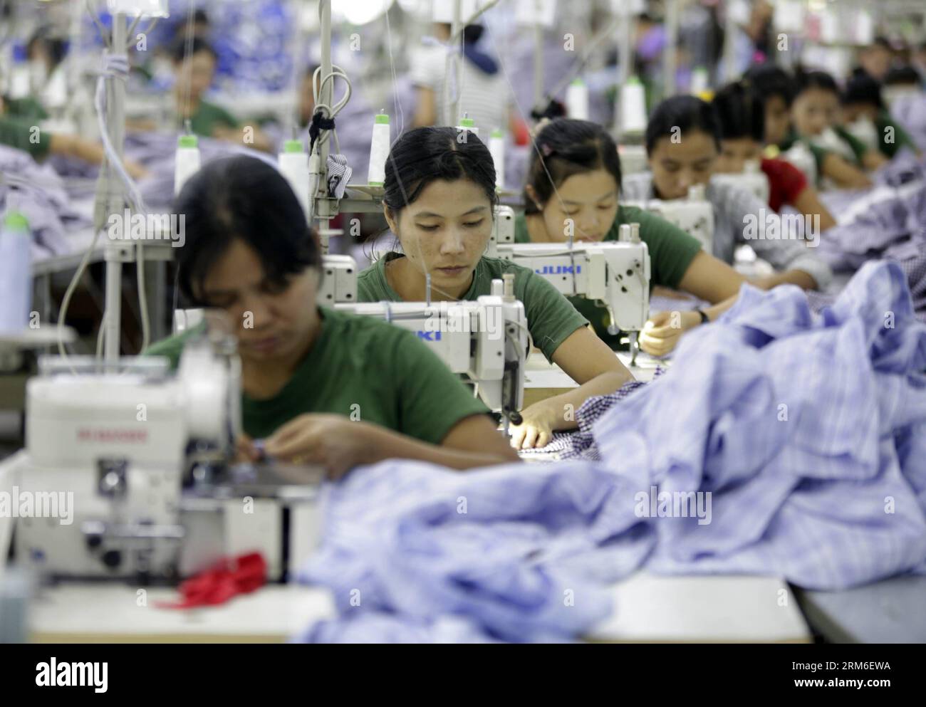 Thgross hi-res stock photography and images - Alamy