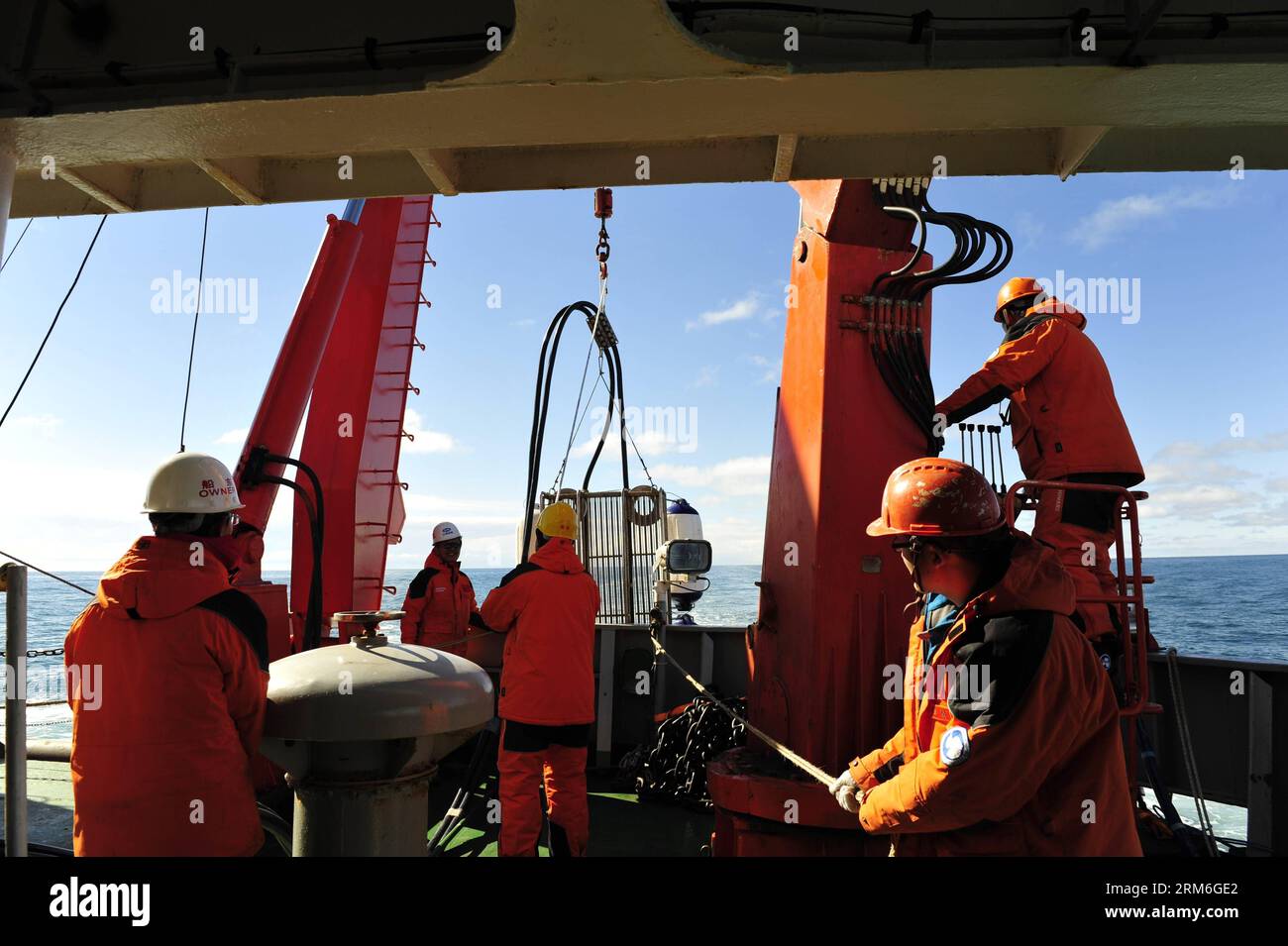 Antarctic science investigation hi-res stock photography and images - Alamy