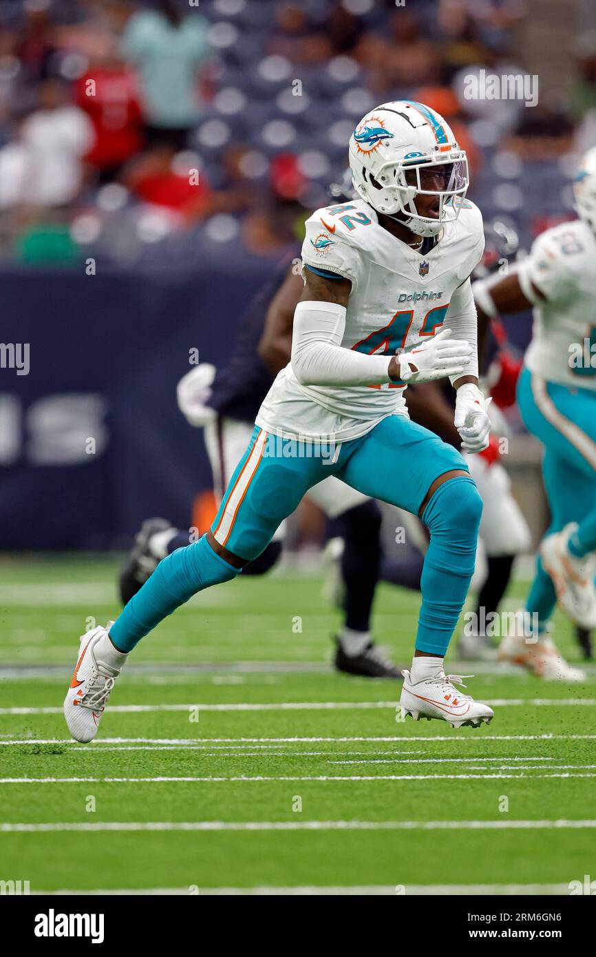 Miami Dolphins cornerback Bryce Thompson (42) in action during an NFL ...