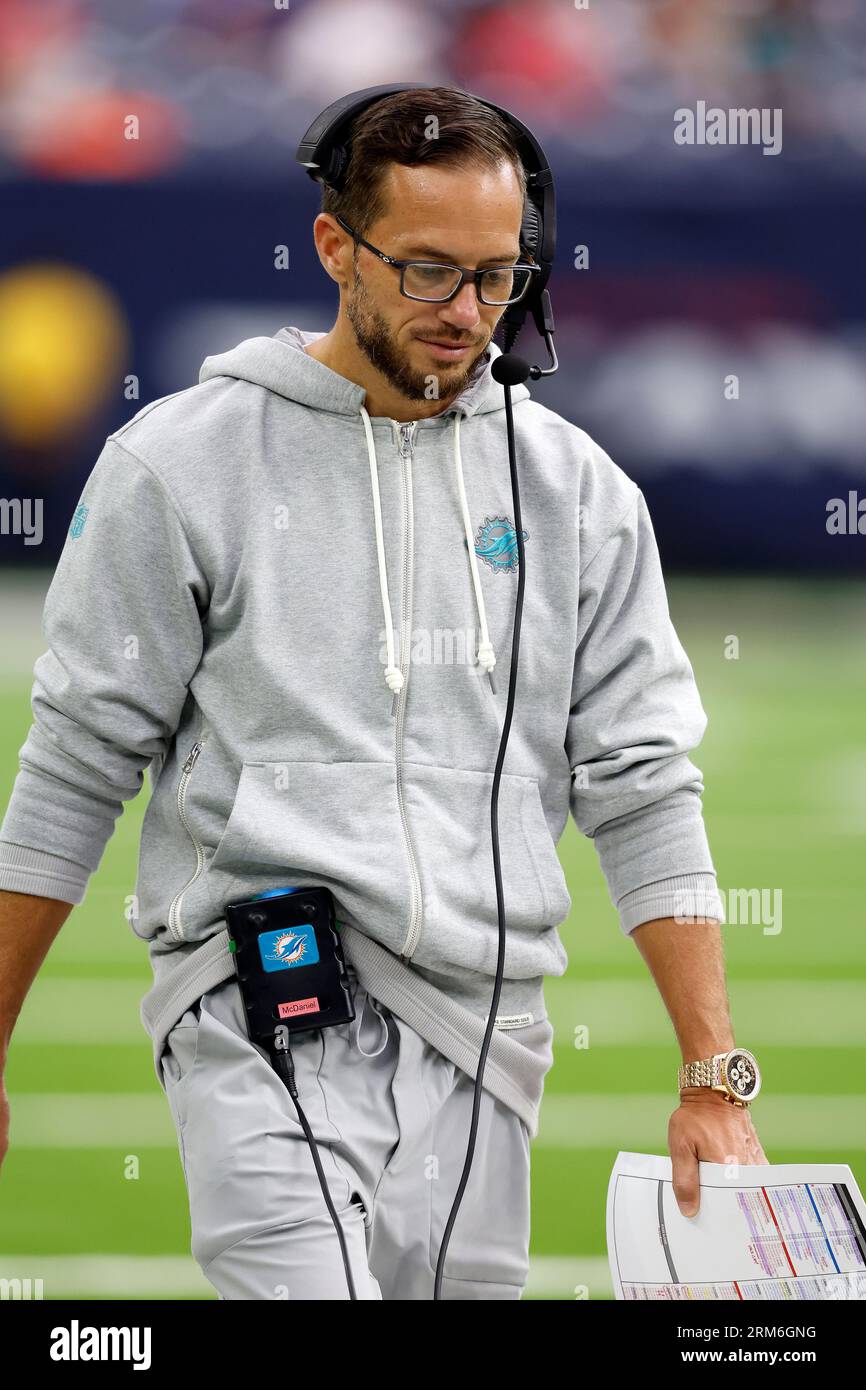 Miami Dolphins Miami Dolphins head coach Mike McDaniel reacts to a call ...