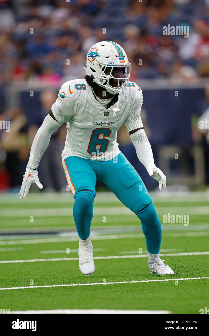 Miami Dolphins cornerback Trill Williams (6) in action during an NFL ...