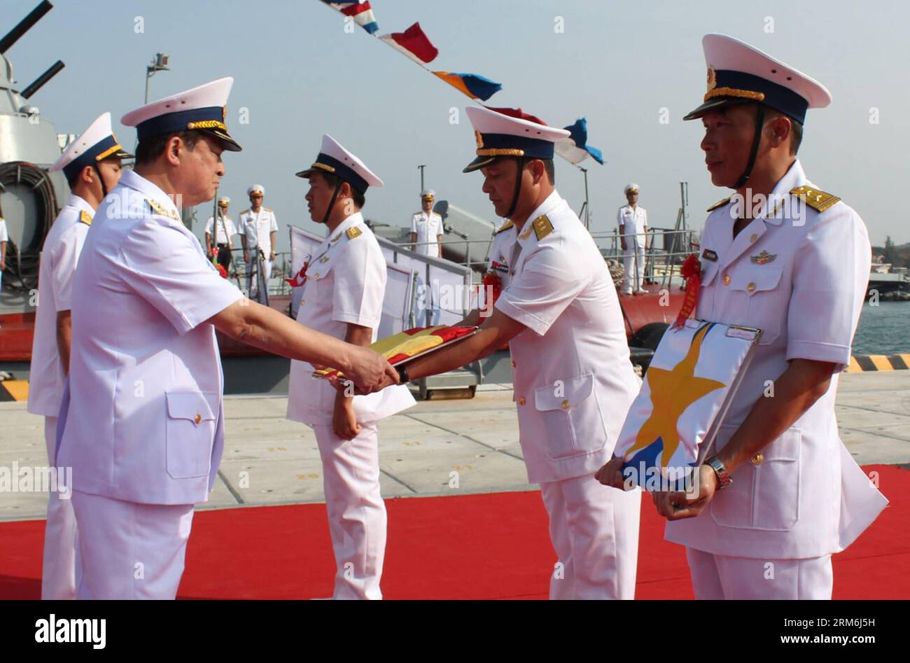Vietnam territorial waters hi-res stock photography and images - Alamy