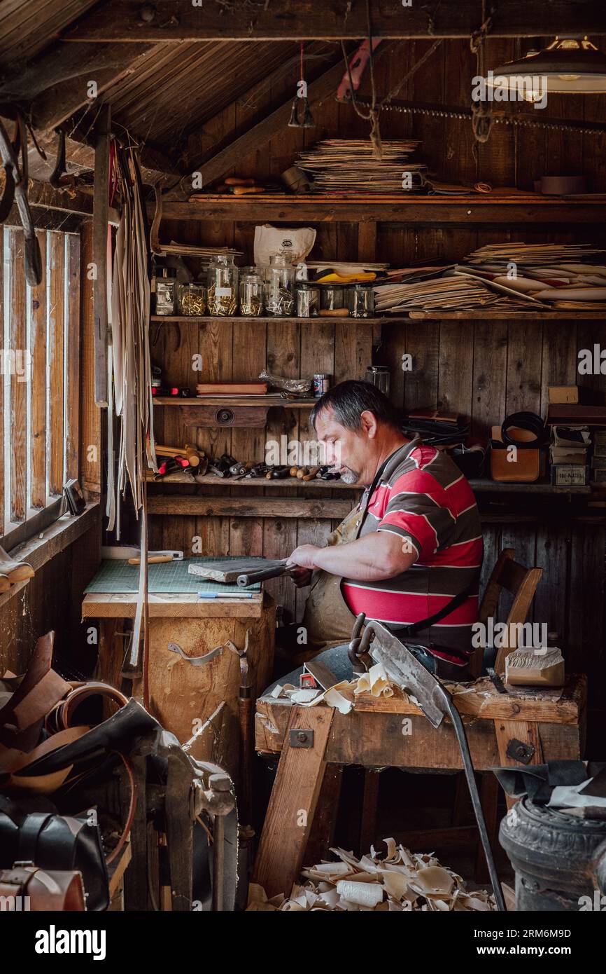 Clog maker workshop hi-res stock photography and images - Alamy