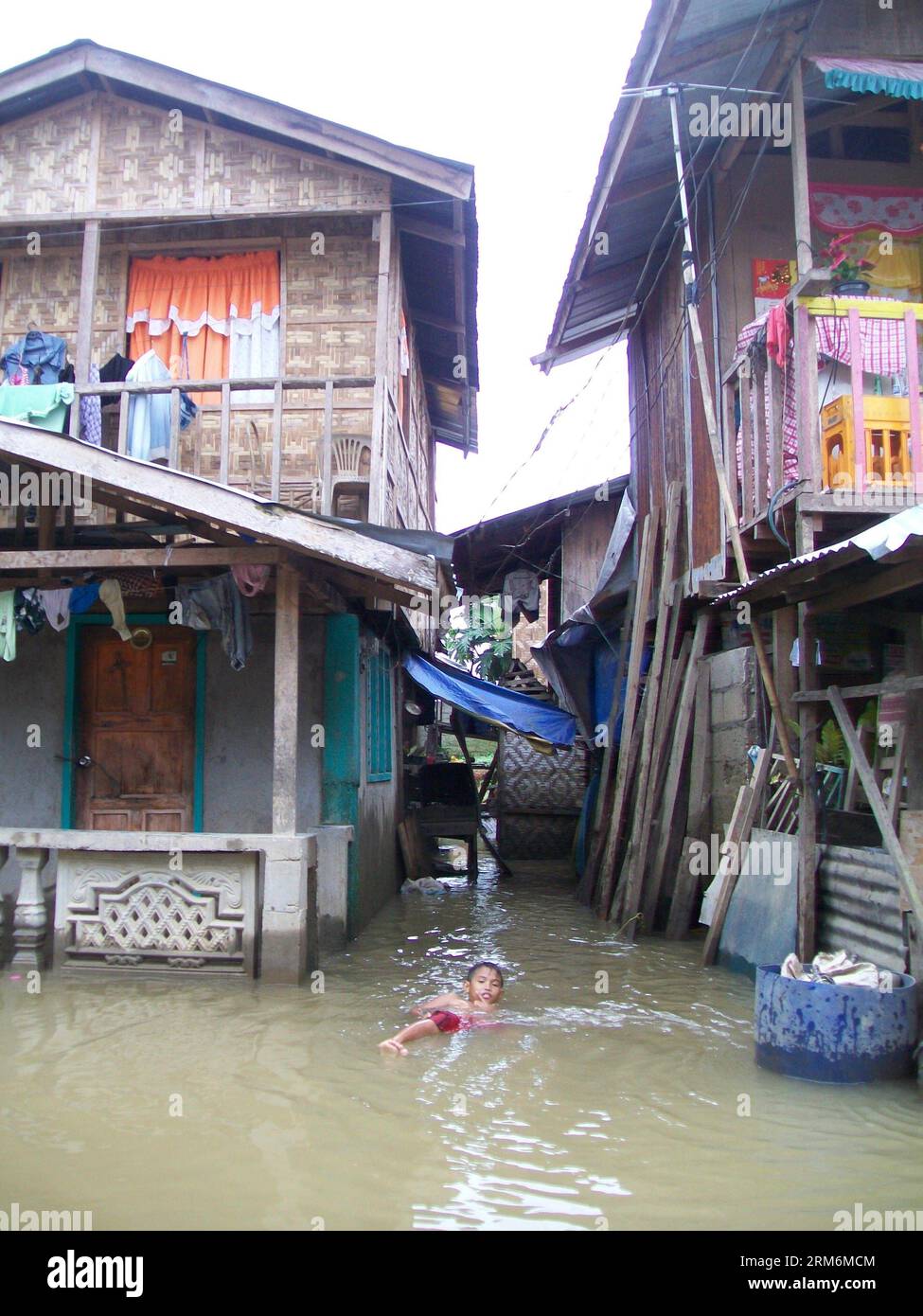 Floodwater manila hi-res stock photography and images - Alamy